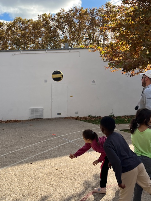 ATHLÉTISME ET RUGBY CE1 – Ecole élémentaire Charles-Perrault